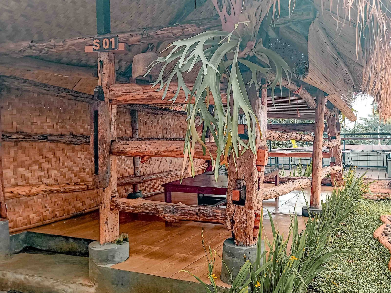 Kopi Koneng KM 0 Sentul, Tempat WFH untuk Penikmat Seni - Bucket List ...